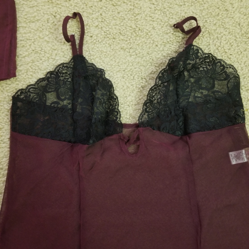 Fredricks Of Hollywood Lingerie Wine Color - Gem